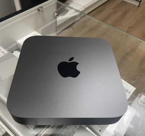 Mac Mini 2018 i7 3.2 GHz, SSD 2 TB, 32 GB RAM