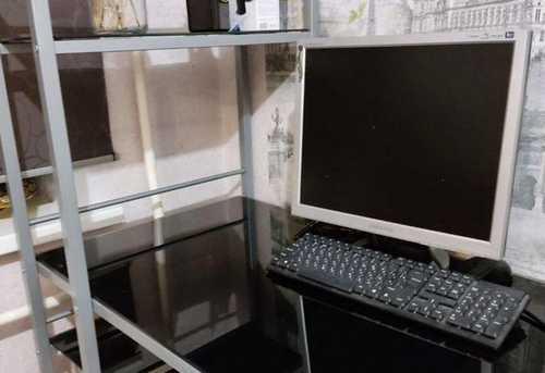 Компьютерный стол стекло