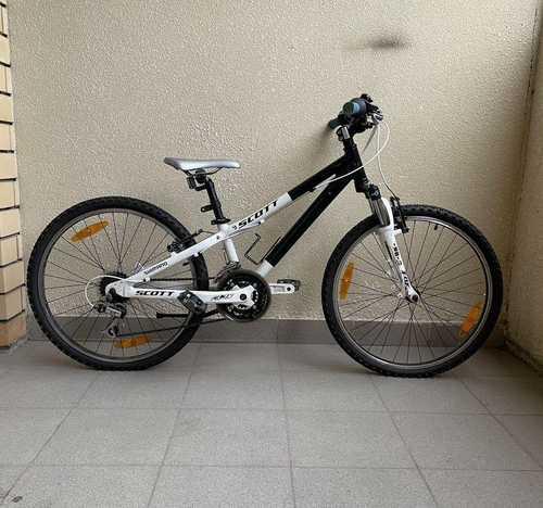 Пoдростковый велосипед Scоtt scаle R24