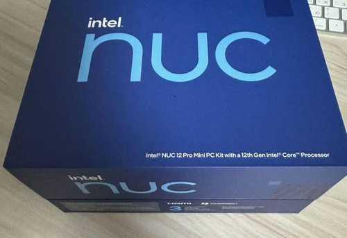 Intel NUC 12 Core i5-1240P rnuc12wski50000