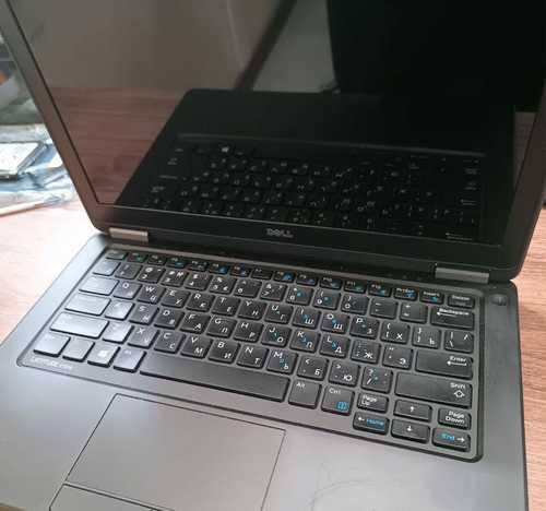 Ноутбук Dell Latitude E7250