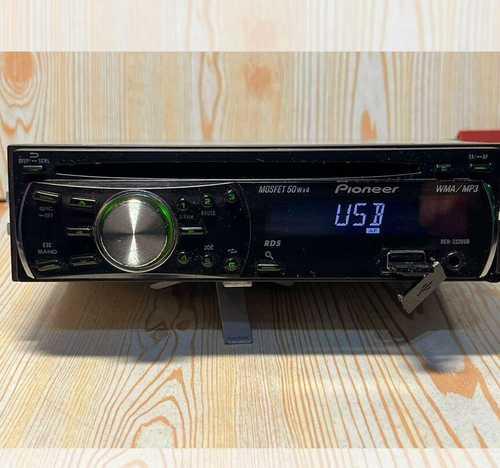 Магнитола Pioneer DEH-2220UB