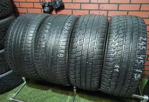 Kumho I'Zen KW27 245/45 R19 и 275/40 R19 102V