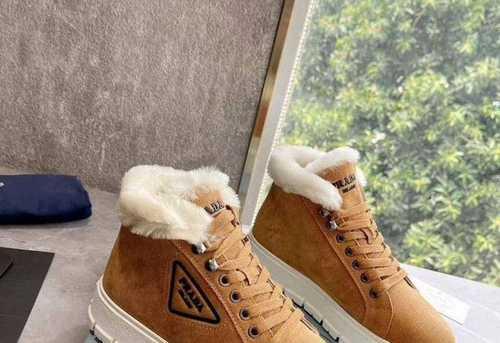Зимние ботинки Prada