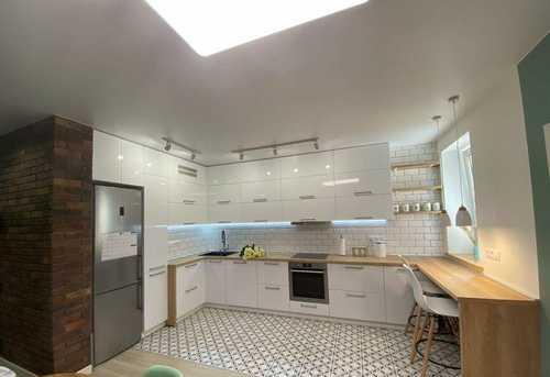 Кухонный гарнитур в потолок с подсветкой на заказ