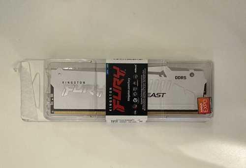 Kingston Fury Beast RGB White 16GB DDR5 5200MHz