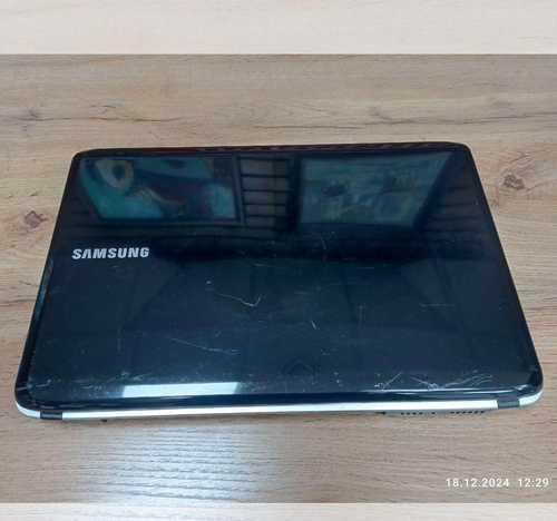 Ноутбук samsung rv510