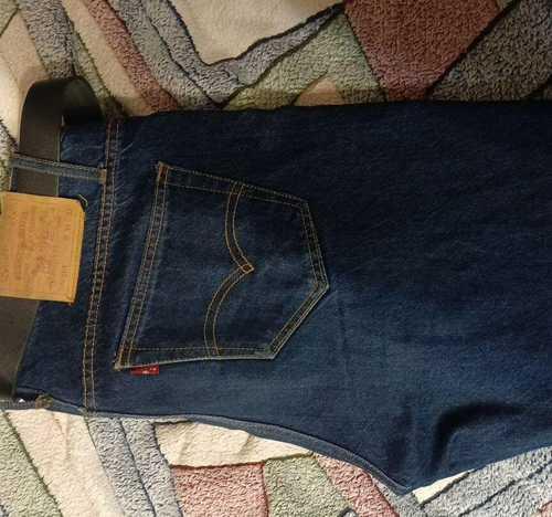 Джинсы levis 501