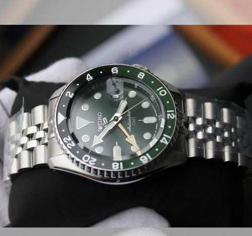 Seiko 5 GMT SSK035J1 в наличии