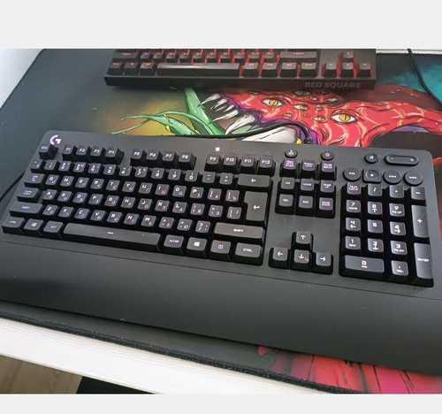 Игровая клавиатура logitech g213