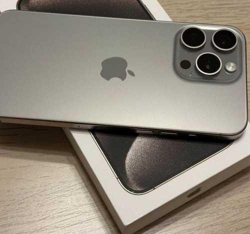 iPhone 15 Pro Max, 256 ГБ