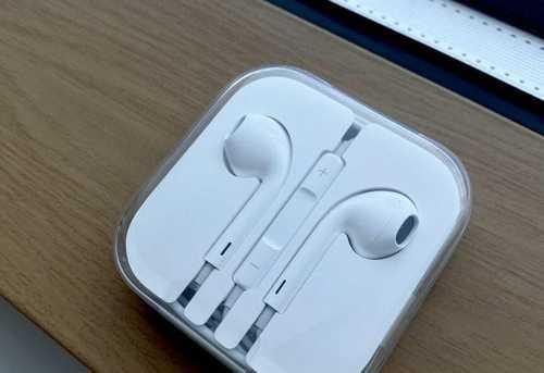 Apple EarPods (3.5 mm)