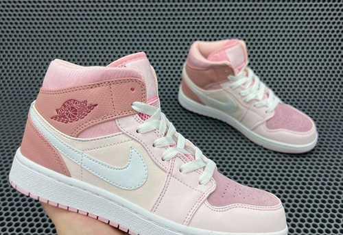 Кроссовки Nike Air Jordan 1 Mid Digital Pink