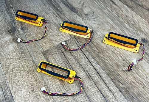 Всасывающий вход Redmond RV-R300 / RV-R310