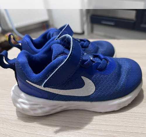 Кроссовки nike детские 23