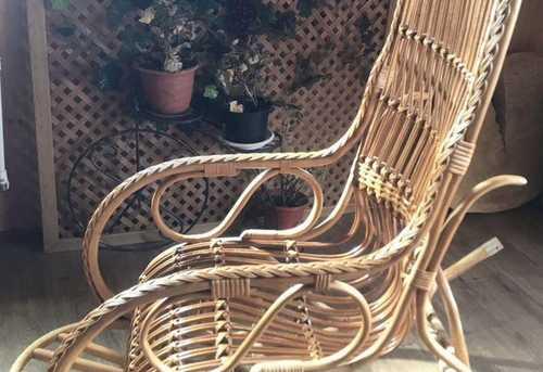 Кресло-качалка плетеное натуральное