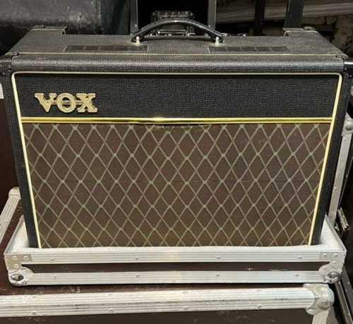 Ламповый комбоусилитель VOX ac15cc1