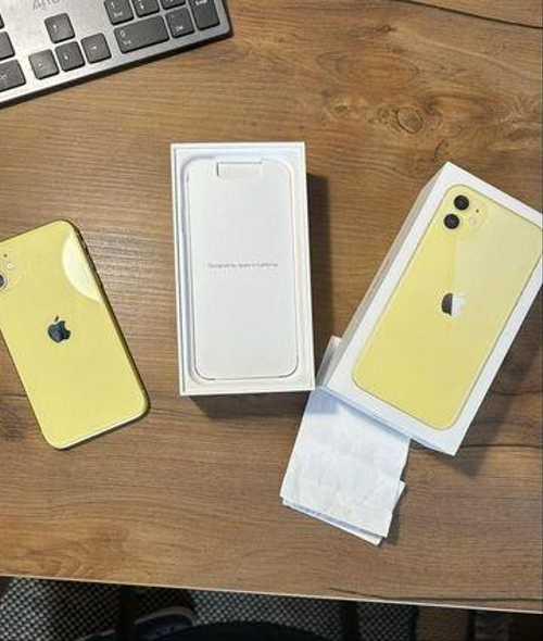 iPhone 11 64gb желтый