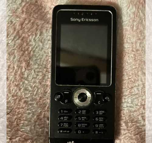 Sony Ericsson W302