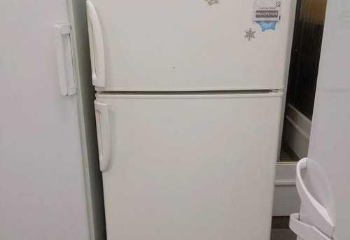 Холодильник бу Stinol 145см на гарантии