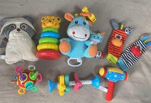 Детские игрушки до 1 года пакетом