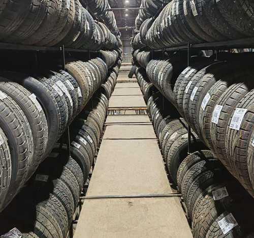 Toyo H09 215/70 R15C 107P
