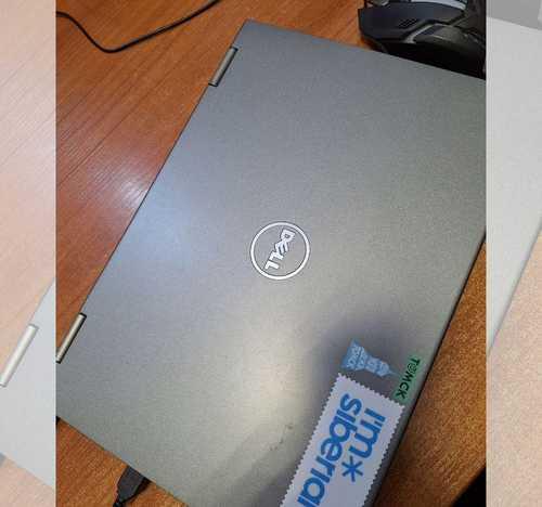 Ноутбук dell inspiron 5000