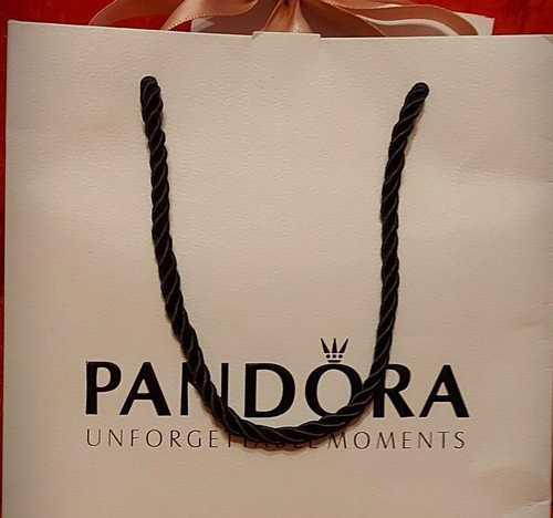 Ювелирный набор известного бренда Pandora