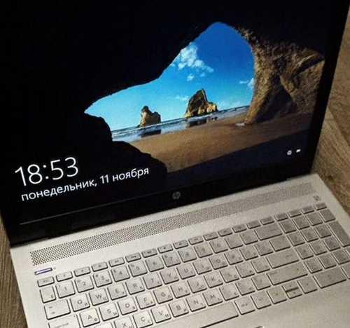 Ноутбук HP Pavilion 15-cc505ur