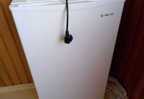 Холодильник б/у dexp