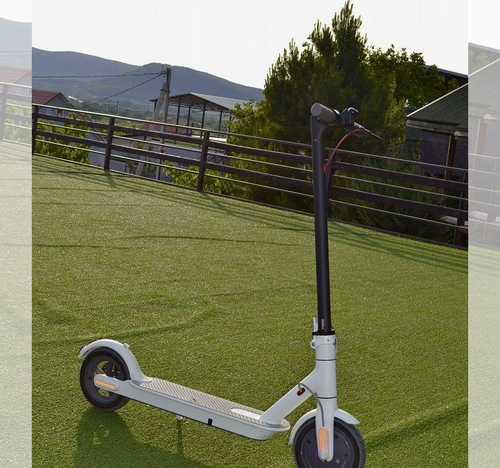 Электросамокат Xiaomi Mi Electric Scooter 1S