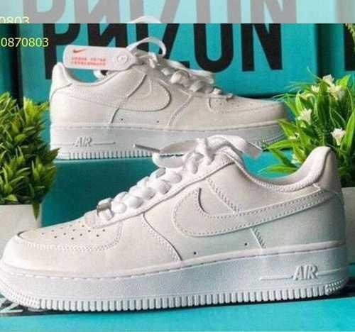 Кроссовки Nike Air Force 1  коробка Poizon