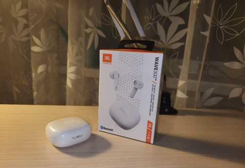 JBL Wave 300TWS