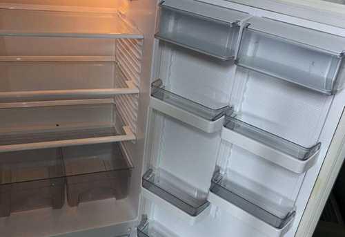 Холодильник Атлант 165 см. Доставка