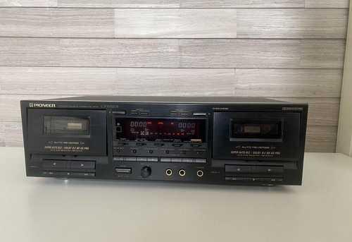 Дека кассетная Pioneer CT-W820R -220в