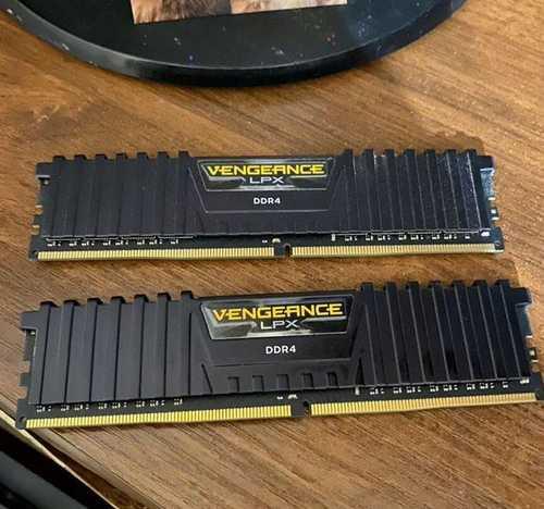 Оперативная память ddr4 16gb 2400 (2 по 8gb)