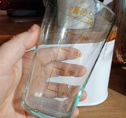 Лабораторный стакан