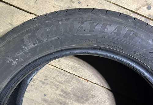 Goodyear EfficientGrip Performance 2 215/55 R17 98W