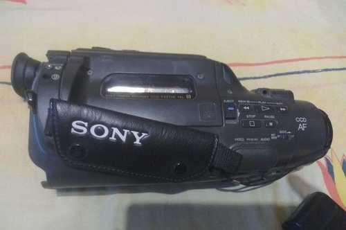 Видеокамера sony модель CCD-FX270E (Япония)