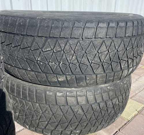 Bridgestone Blizzak DM-V2 235/55 R19 105T