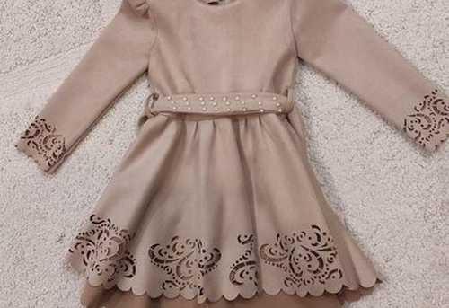 Нарядное платье для девочки (3 -5 лет)