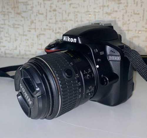 Зеркальный фотоаппарат Nikon d3300 с объективом