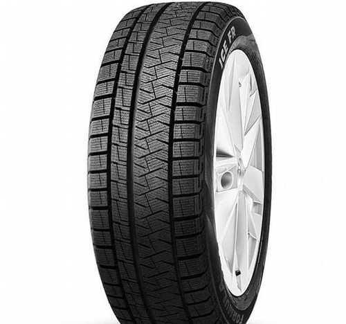 Pirelli Formula Ice FR 235/45 R17 97T