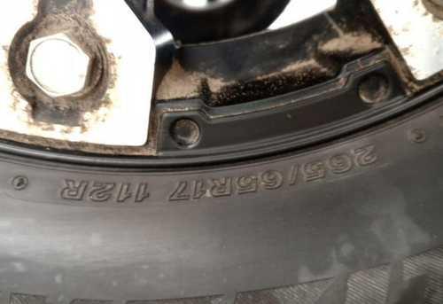 Bridgestone Blizzak Nordic 265/65 R17