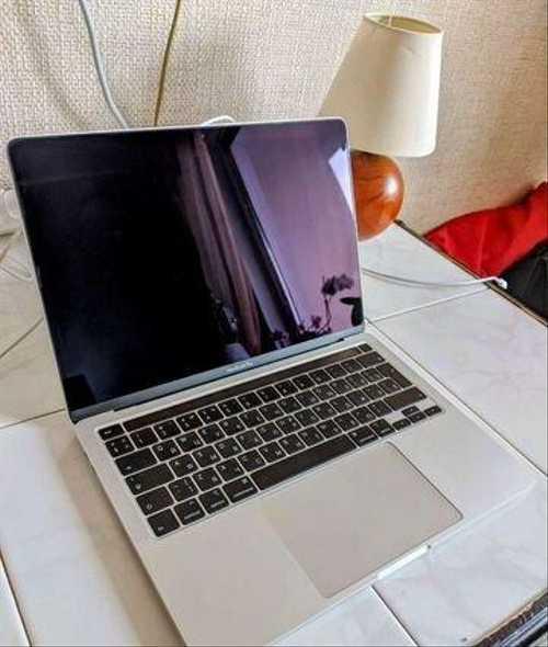 Apple MacBook Pro 13 2020 intel 10th gen