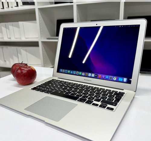 MacBook Air 13 (2017), 128 ГБ, Core i5, 1.8 ГГц, RAM 8 ГБ, Intel HD Graphics 6000