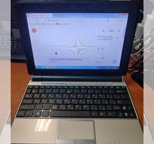 Ноутбук Asus EEE PC 1000HE с сумкой