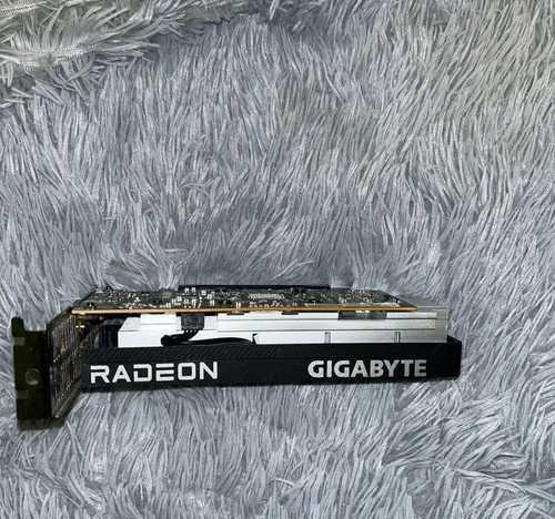 Видеокарта gigabyte AMD Radeon RX6400