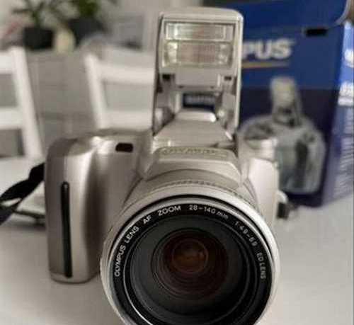 Зеркальный пленочный фотоаппарат Olympus is-5000