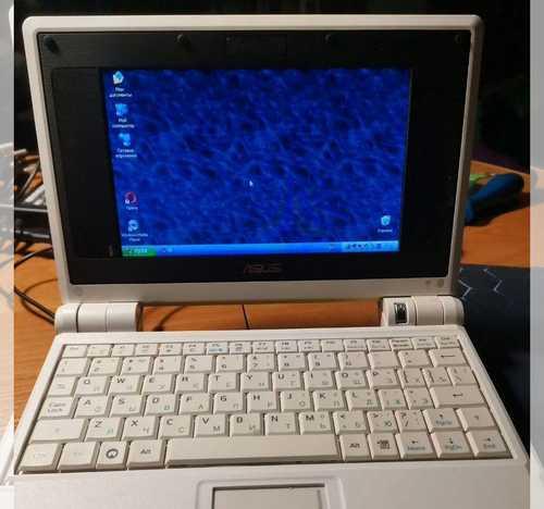 Asus eee PC 2G Surf